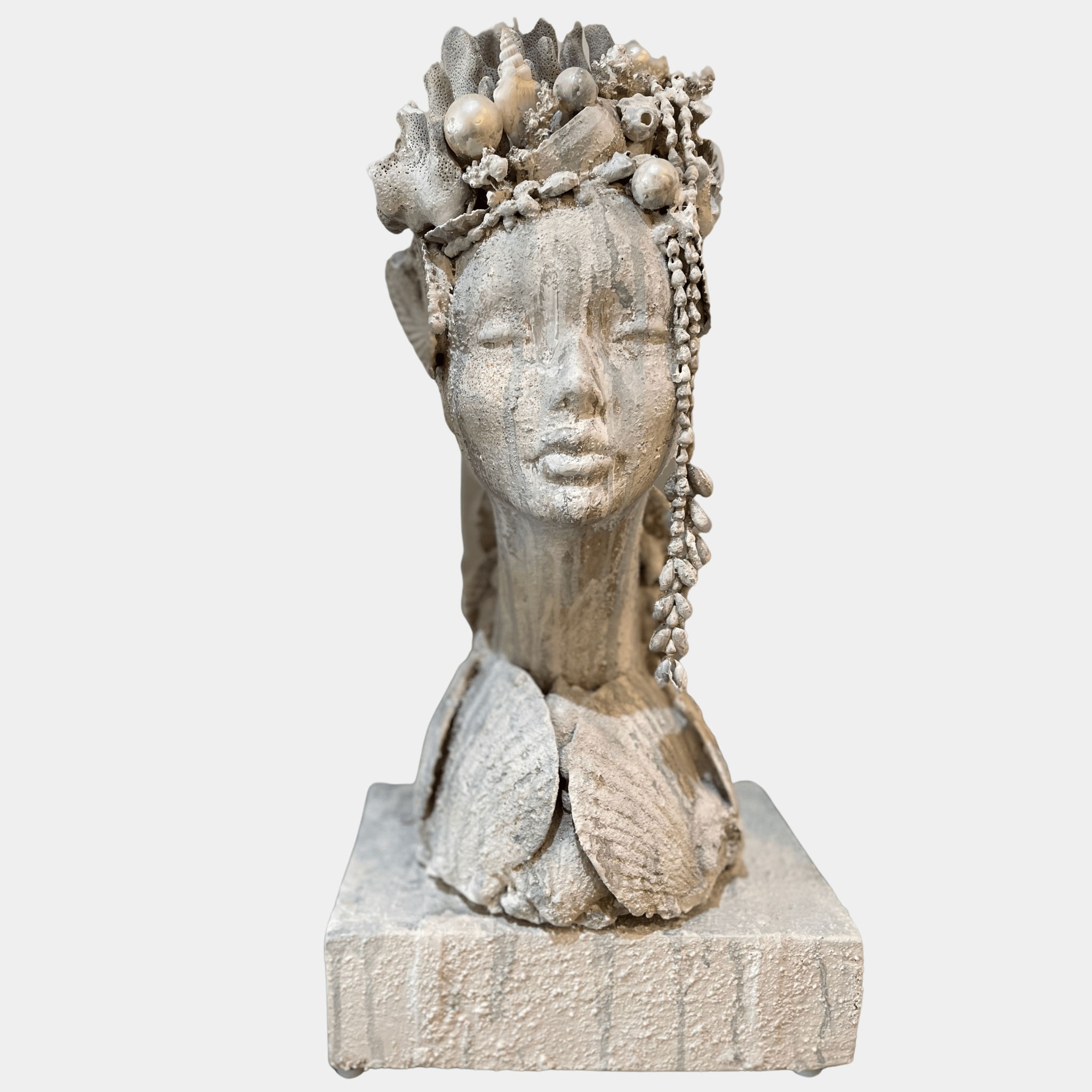 Modern Shell Bust – Kier Design Interiors