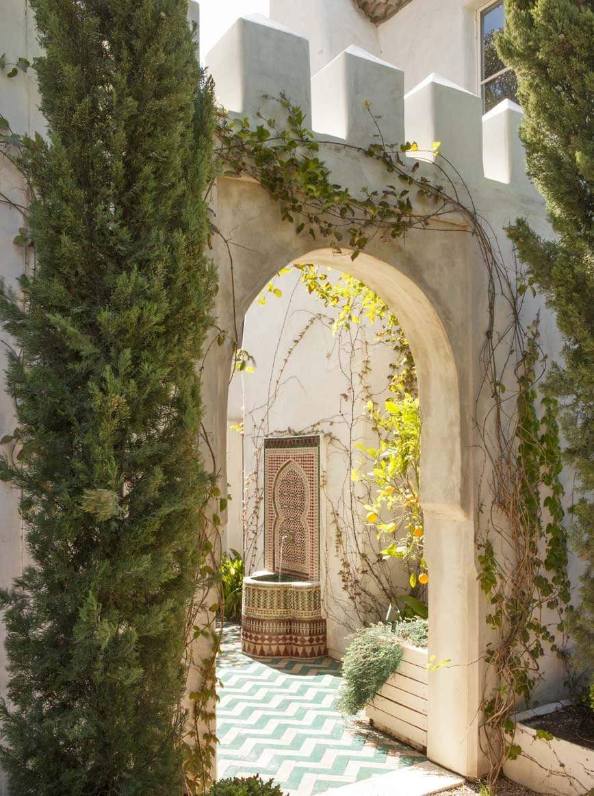 Past Perfect: Richard Shapiro Houses and Gardens – Kier Design Interiors